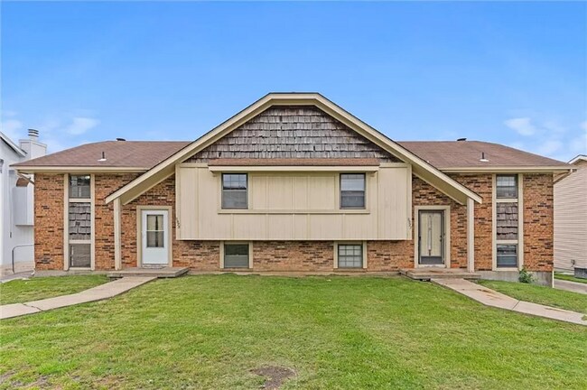 8925 Armstrong Ave - 8925 Armstrong Ave Kansas City KS 66112 ...