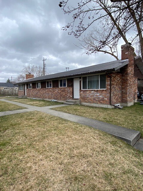 Spacious Duplex - 629 E Gordon Ave Spokane WA 99207 | Apartment Finder