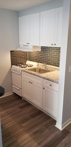 1886 Mark Ave - 1886 Mark Ave Elgin IL 60123 | Apartment Finder