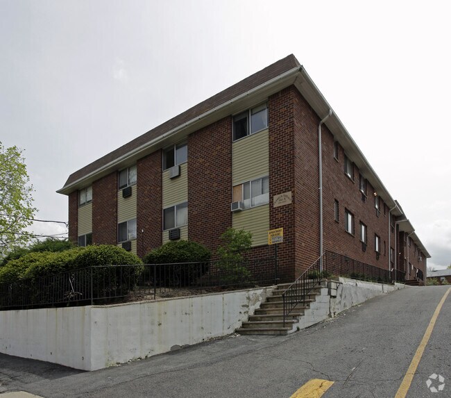Franklin Terrace - 180 Franklin St Bloomfield NJ 07003 | Apartment Finder