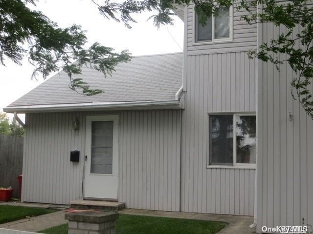 74 Radcliffe Rd - 74 Radcliffe Rd Island Park NY 11558 | Apartment Finder