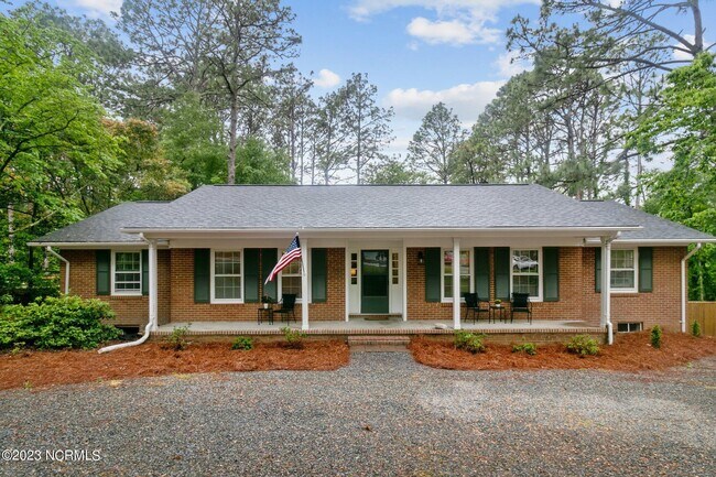 450 Crestview Rd - 450 Crestview Rd Southern Pines NC 28387 | Apartment ...