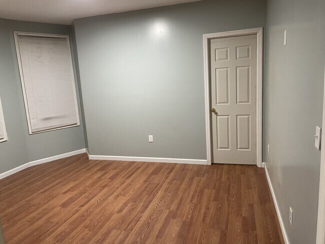 250 S Tenth Ave - 250 S Tenth Ave Mount Vernon NY 10550 | Apartment Finder