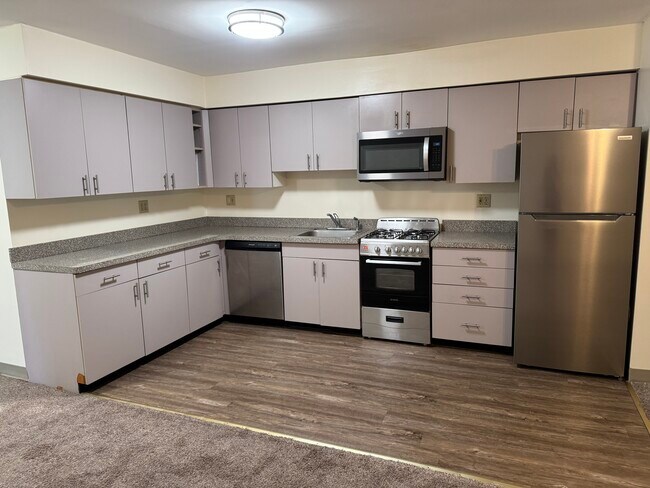 554 Boston Post Rd - 554 Boston Post Rd Milford CT 06460 | Apartment Finder