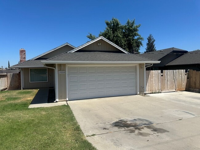 Beautiful Single Story Home Ready To Be Called Home! - 19800 Echo St ...