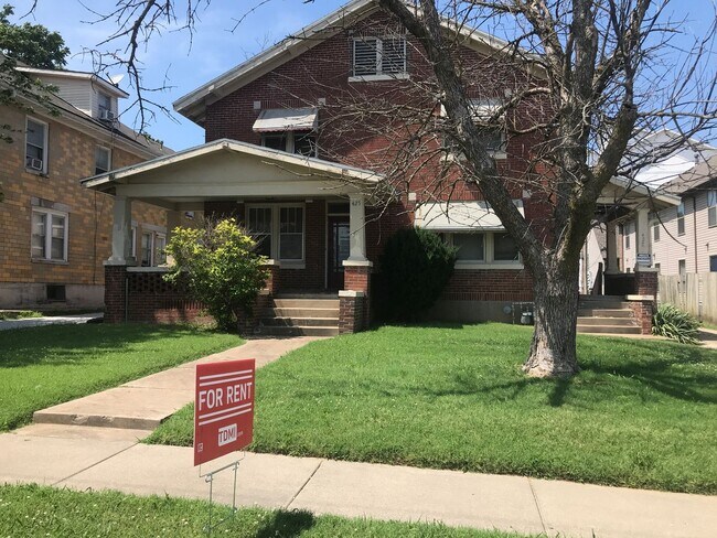 Cherry Street Duplex - 425-427 E Cherry St Springfield MO 65806 ...