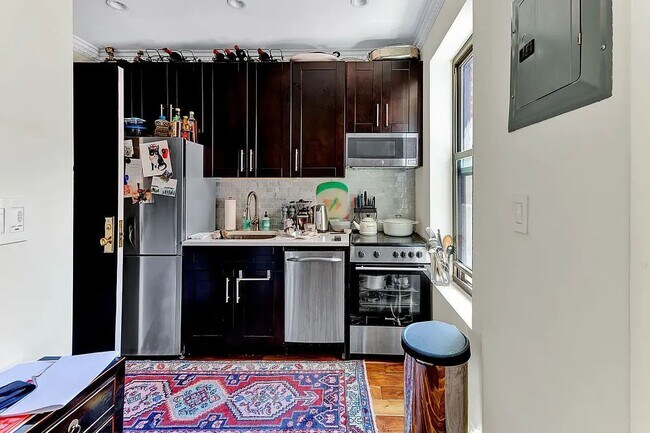 102 Christopher Street - 102 Christopher St New York NY 10014 ...