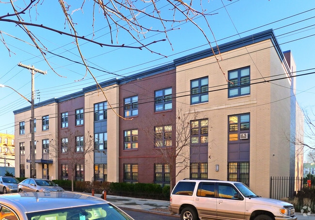 119 Fountain Ave - 119 Fountain Ave Brooklyn NY 11208 | Apartment Finder