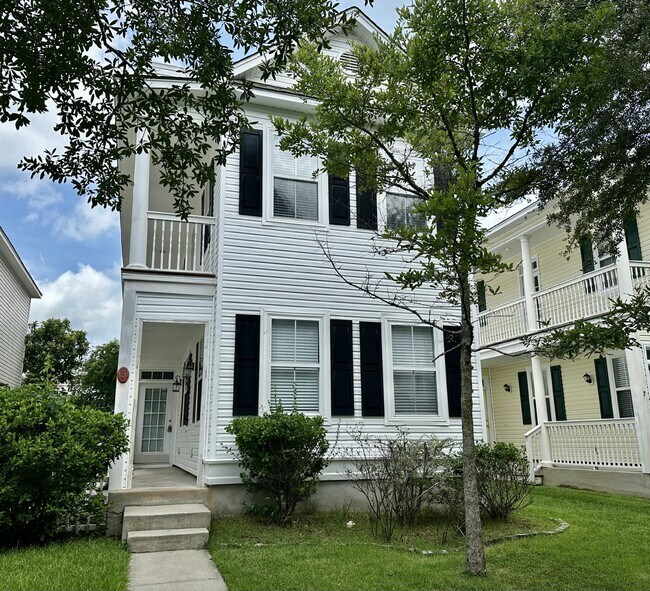 Newly Updated Home in Westbury Park! - 5 Abbey Ave Bluffton SC 29910 ...