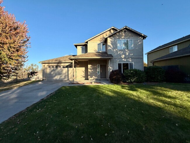 !!SCHEDULE A TOUR TO SEE THIS BEAUTIFUL SP... - 2730 NE 9th St Redmond ...