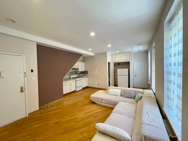 153 W End Ave - 153 W End Ave Brooklyn NY 11235 | Apartment Finder