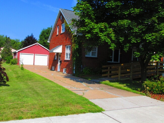 408 Prentice St - 408 Prentice St Stevens Point WI 54481 | Apartment Finder