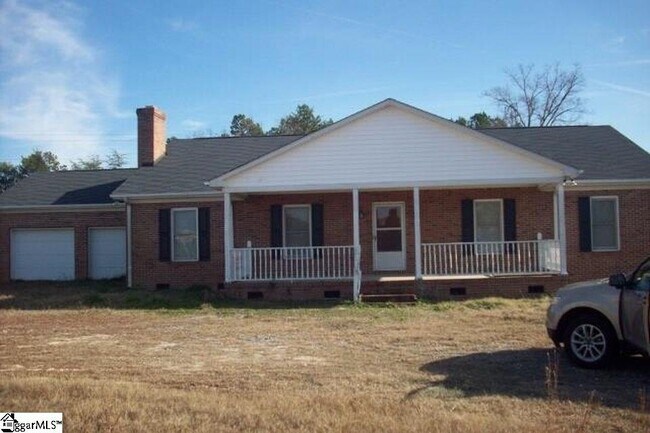 1244 E Butler Rd - 1244 E Butler Rd Greenville SC 29607 | Apartment Finder