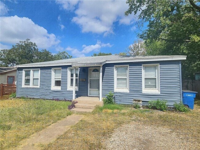 1104 Justin Ln - 1104 Justin Ln Austin TX 78757 | Apartment Finder