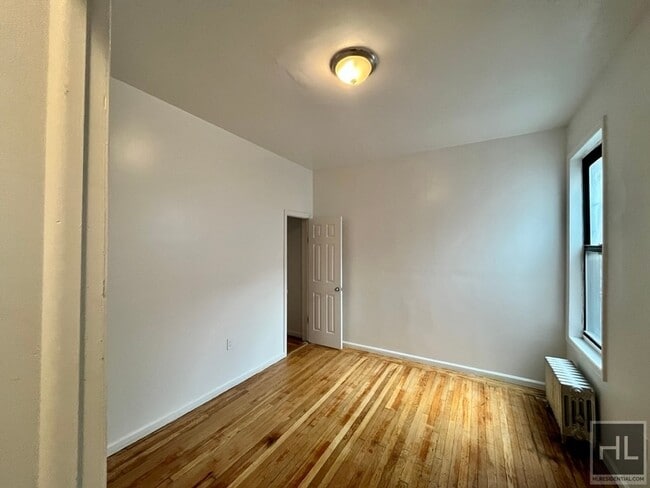 Westchester Square Bronx - 53 Westchester Square The Bronx NY 10461 ...