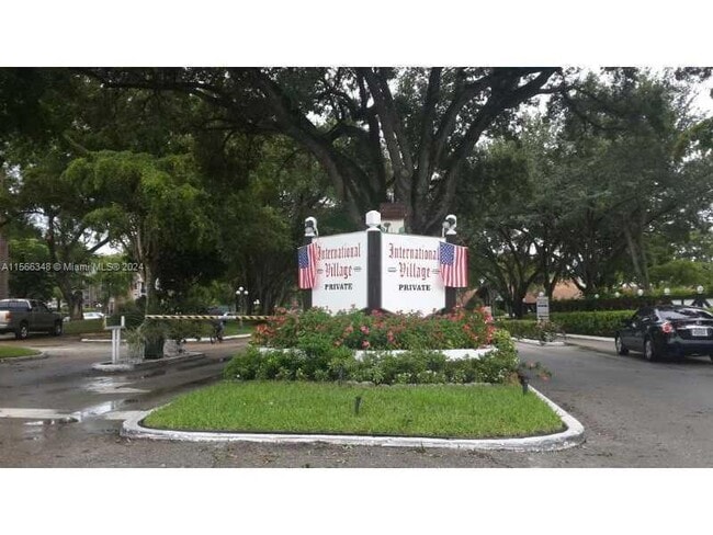 3720 Inverrary Dr - 3720 Inverrary Dr Lauderhill FL 33319 | Apartment ...