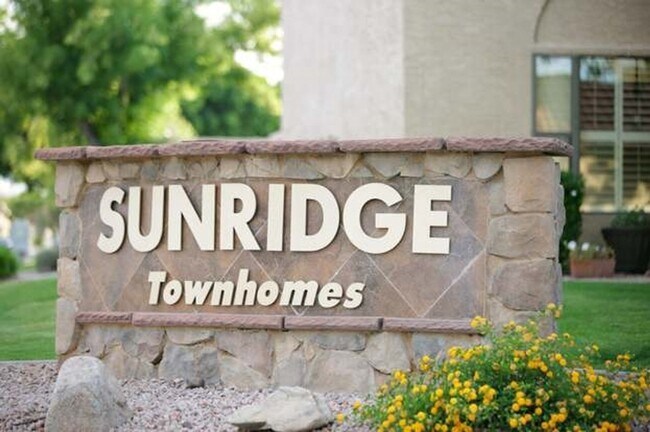 Sunridge patio homes / Alma School & Guada... - 898 W Boxelder Pl ...