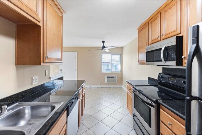 9949 Erma Rd - 9949 Erma Rd San Diego CA 92131 | Apartment Finder