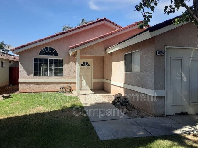 5256 W Fremont Ave - 5256 W Fremont Ave Fresno CA 93722 | Apartment Finder