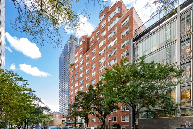 The John Jay House - 520 E 76th St New York NY 10021 | Apartment Finder