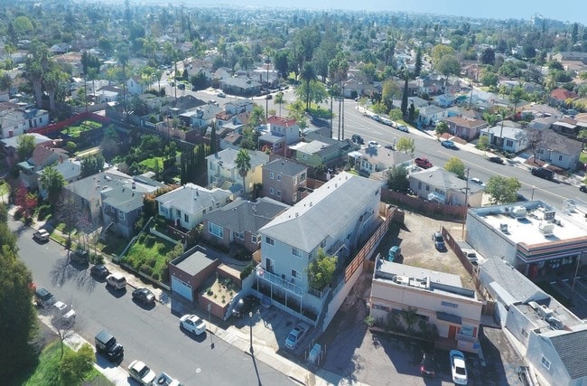 Amherst Manor Apartments - 6625-6631 Amherst St San Diego CA 92115 ...