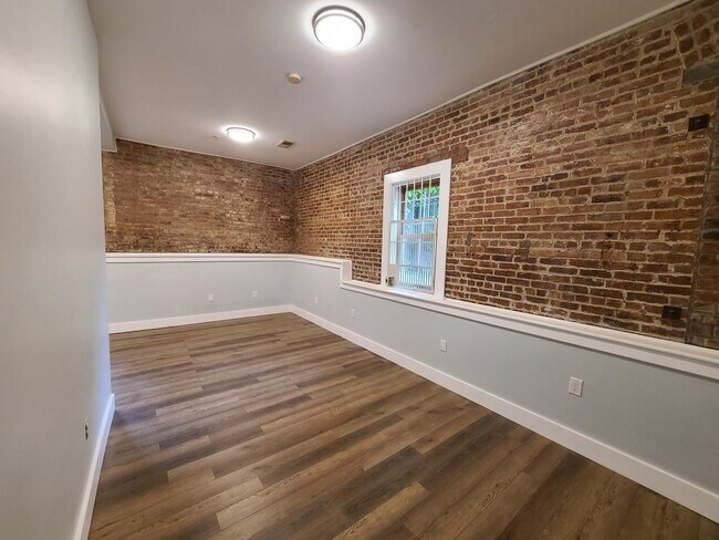 36 Chambers St - 36 Chambers St Newburgh NY 12550 | Apartment Finder