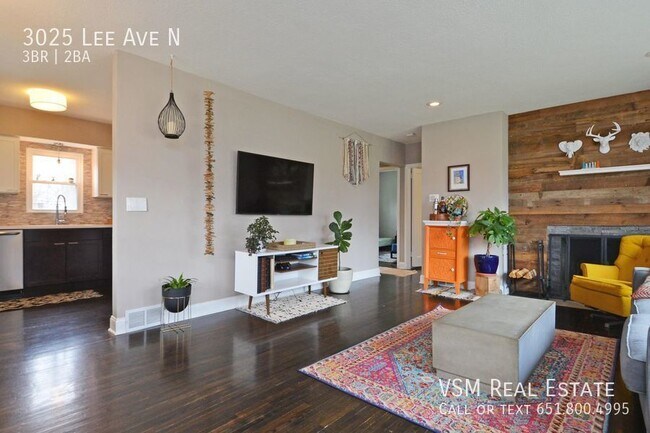 Beautiful Single Family Home In Golden Val... - 3025 Lee Ave N ...