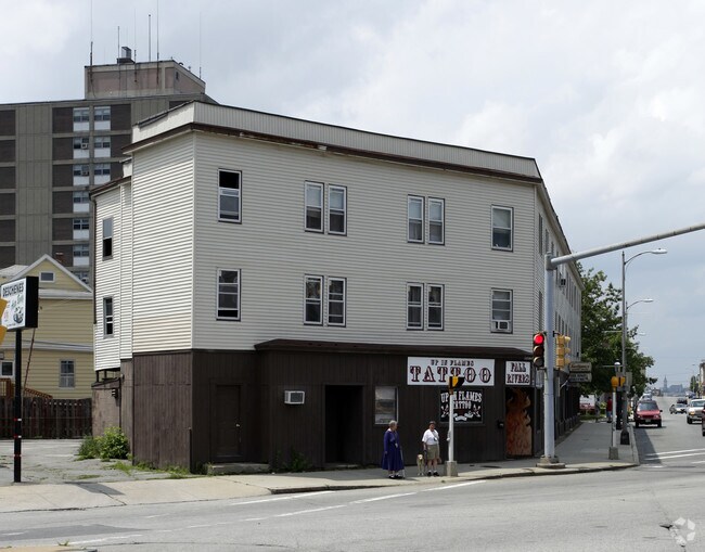 1703-1729 Pleasant St - 1703-1729 Pleasant St Fall River MA 02723 ...
