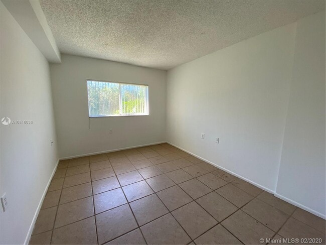 1201 Lake Victoria Dr - 1201 Lake Victoria Dr West Palm Beach FL 33411 ...