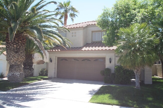 CHARMING 3BD/2.5BA HOME IN PECCOLE RANCH! ... - 9225 Kentucky Oaks Dr ...