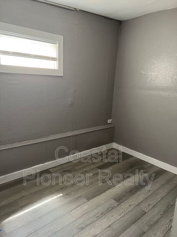 7018 Washington St - 7018 Washington St New Port Richey FL 34652 ...