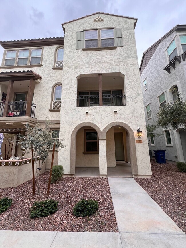 1719 E Chelsea Ln - 1719 E Chelsea Ln Gilbert AZ 85295 | Apartment Finder