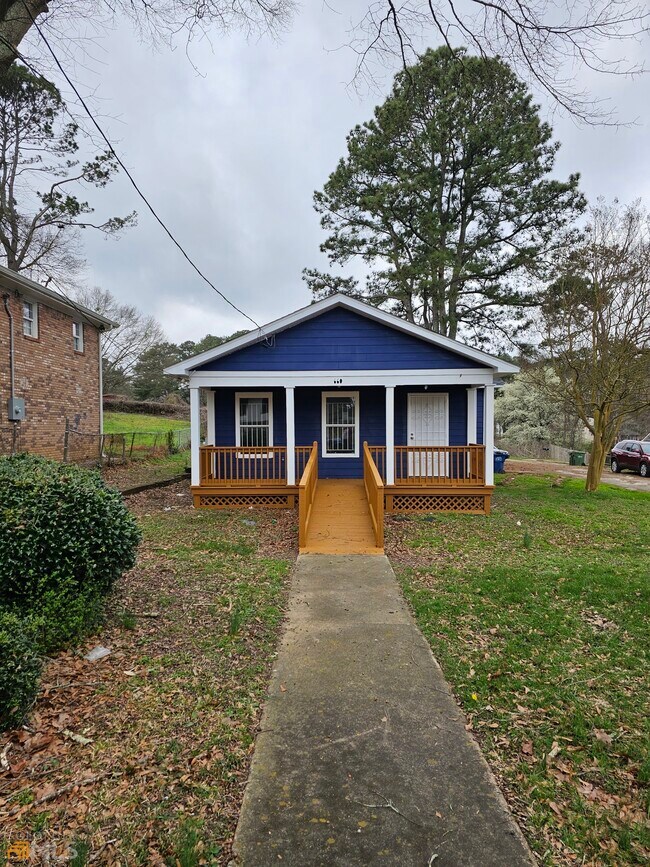 660 Cedar Ave NW - 660 Cedar Ave NW Atlanta GA 30318 | Apartment Finder