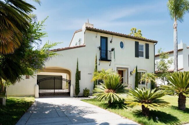 Picture-Perfect Home in highly desirable E... - 2858 Rancho Pancho ...