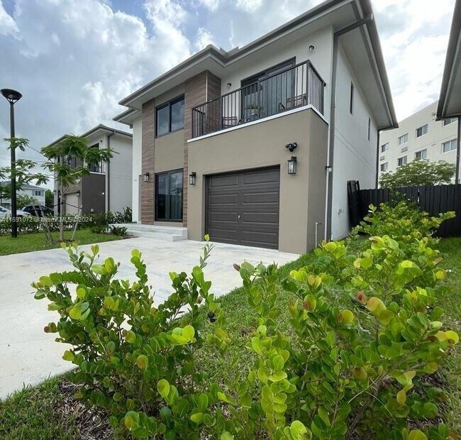 102 Northwest 10th Place, Florida City, FL... - 102 NW 10th Pl Florida ...