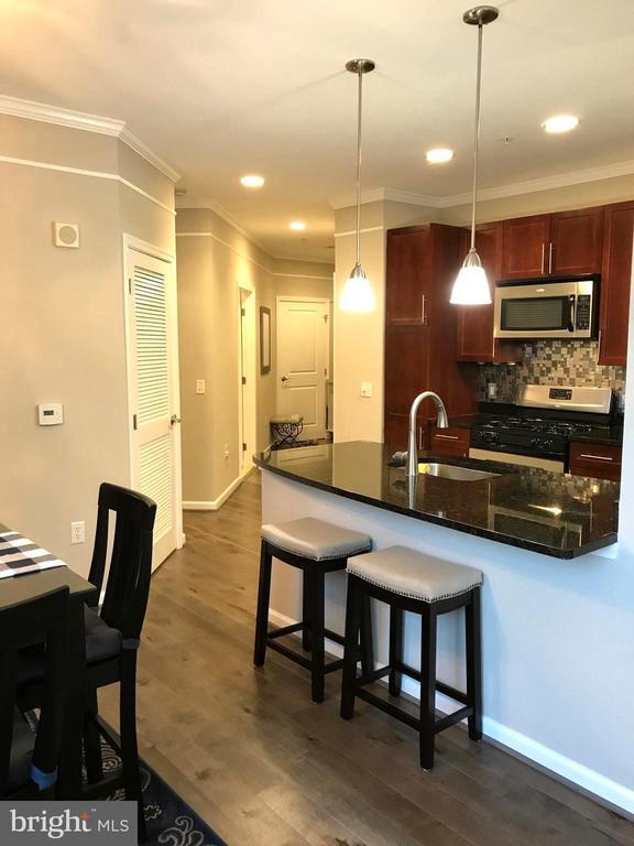 444 E Broad St - 444 E Broad St Falls Church VA 22046 | Apartment Finder
