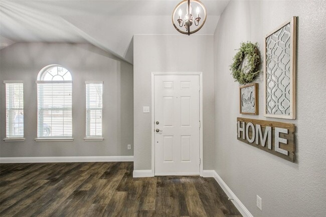 Modern Farmhouse Charm in the Heart of Woodland Springs! - 4852 ...