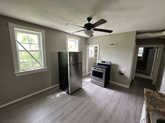 2136-2138 S 24th St - Duplex - 2136-2138 S 24th St Milwaukee WI 53215 ...