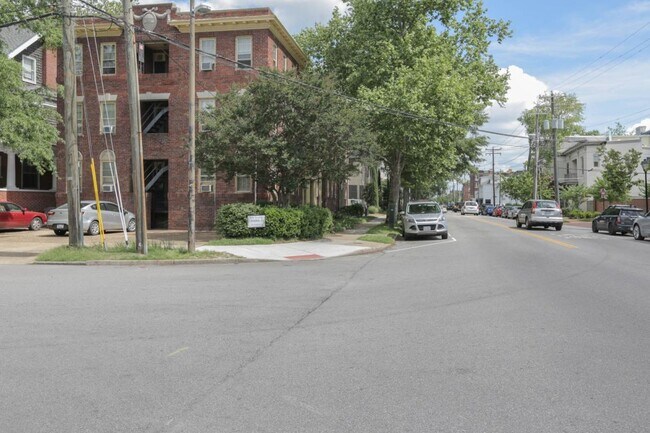 1003 Colley Ave - 1003 Colley Ave Norfolk VA 23507 | Apartment Finder