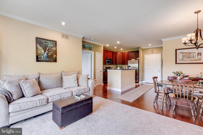 500 Admirals Way - 500 Admirals Way Philadelphia PA 19146 | Apartment ...