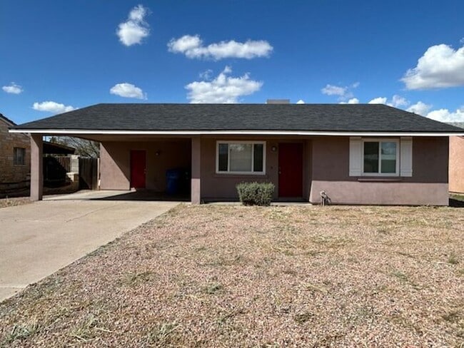 4722 E Saint Charles Ave, Phoenix, AZ 85042 - 4722 E St Charles Ave ...