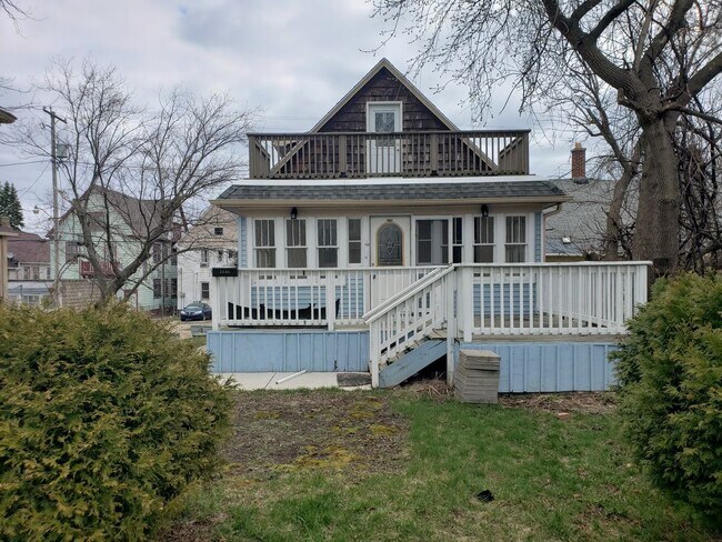 2506 N. Buffum- 4 Bedroom Single Family House - 2506 N Buffum St ...