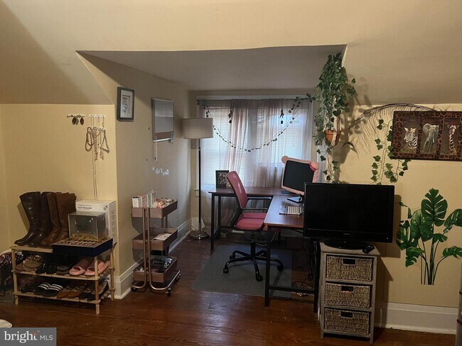 324-326 Valley St - 324-326 Valley St Lewistown PA 17044 | Apartment Finder