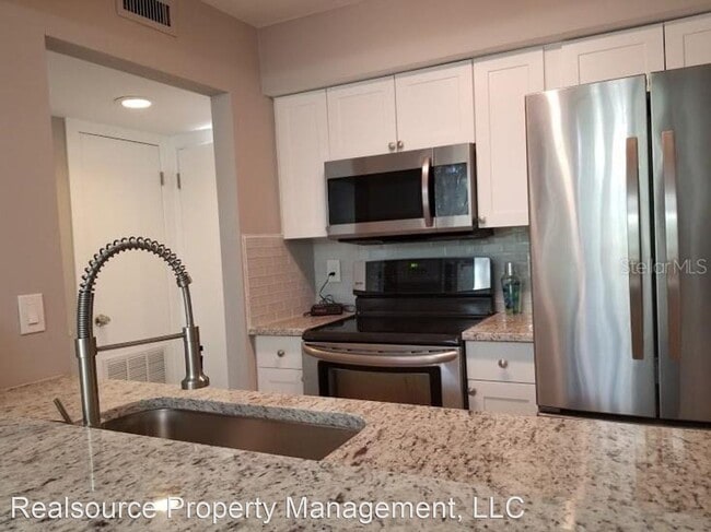 1 br, 1.5 bath House - 5101 Eaglesmere Dri... - 5101 Eaglesmere Dr ...