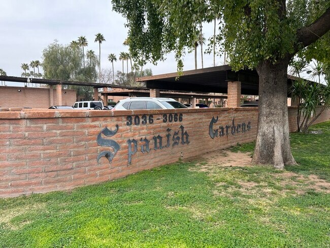 Spanish Gardens #301 - 3036 N 32nd St Phoenix AZ 85018 | Apartment Finder