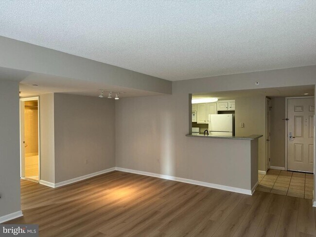 11710 Old Georgetown Rd - 11710 Old Georgetown Rd Rockville MD 20852 ...