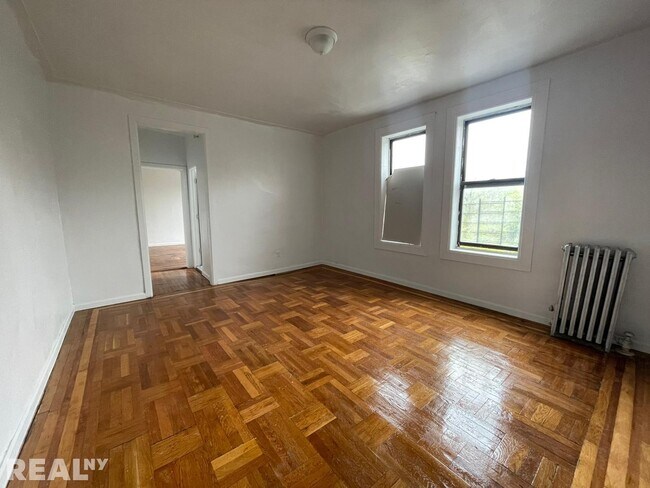 4996 Broadway - 4996 Broadway New York NY 10034 | Apartment Finder