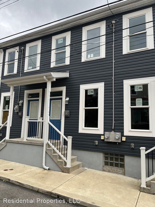 2 br, 1.5 bath House - 414 Sample Street - 414 Sample St Pittsburgh PA ...