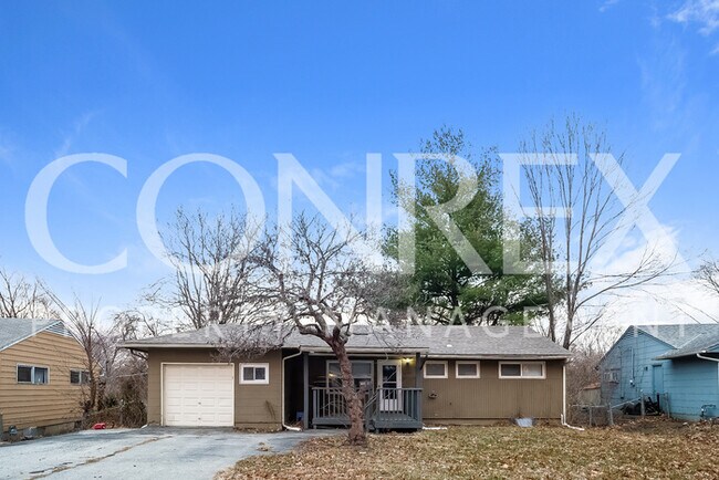 Spacious 4 Bedroom Ranch in Kansas City! - 10707 Newton Ave Kansas City ...