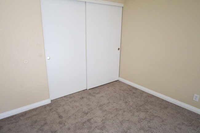 2 Bedroom 1 Bathroom Centrally Located 1st Floor Condo in Gated ...